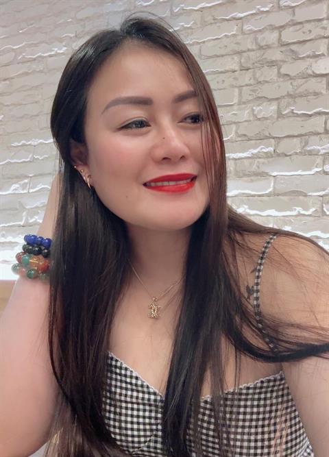 LeeJean - life is short to be wasted enjoy life while we are still alive in this world