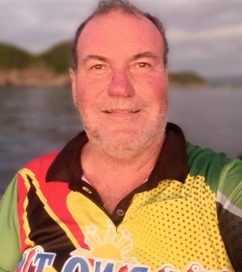 Tommo - deciding where to retire and who with