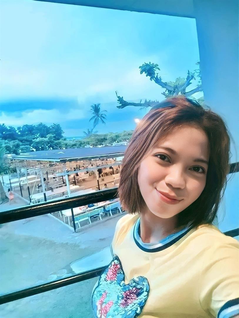 ivymendoza_24 - Simple but willing to taking care of you. ♥️