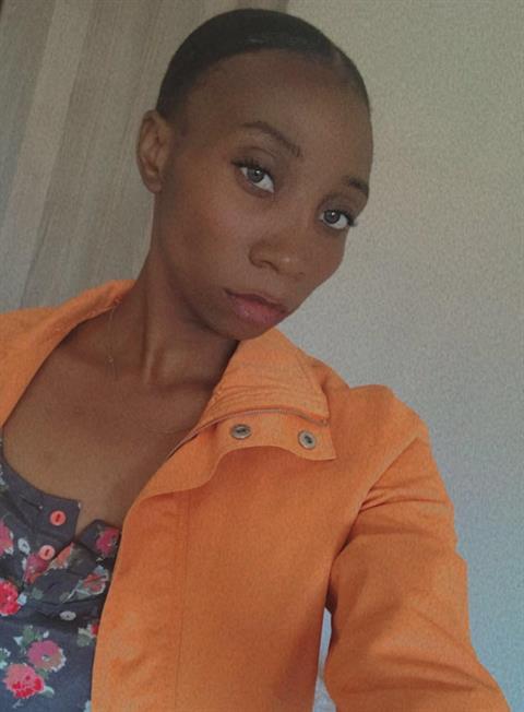 soneni - Am new here looking forward to meet Amazing people Get to find out