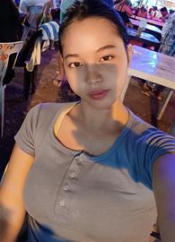 tri24 - Hoping to find a partner who shares my love for conversations.